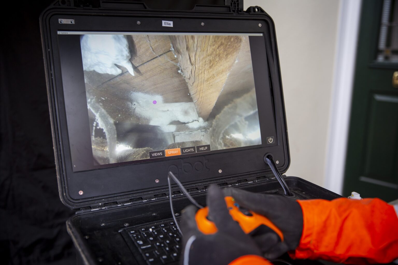 Underfloor insulation robots for wooden and concrete floors